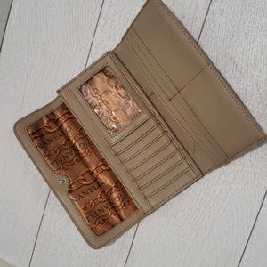 Tignanello | Bags | Tignanello Nude Pebble Leather Trifold Wallet ...